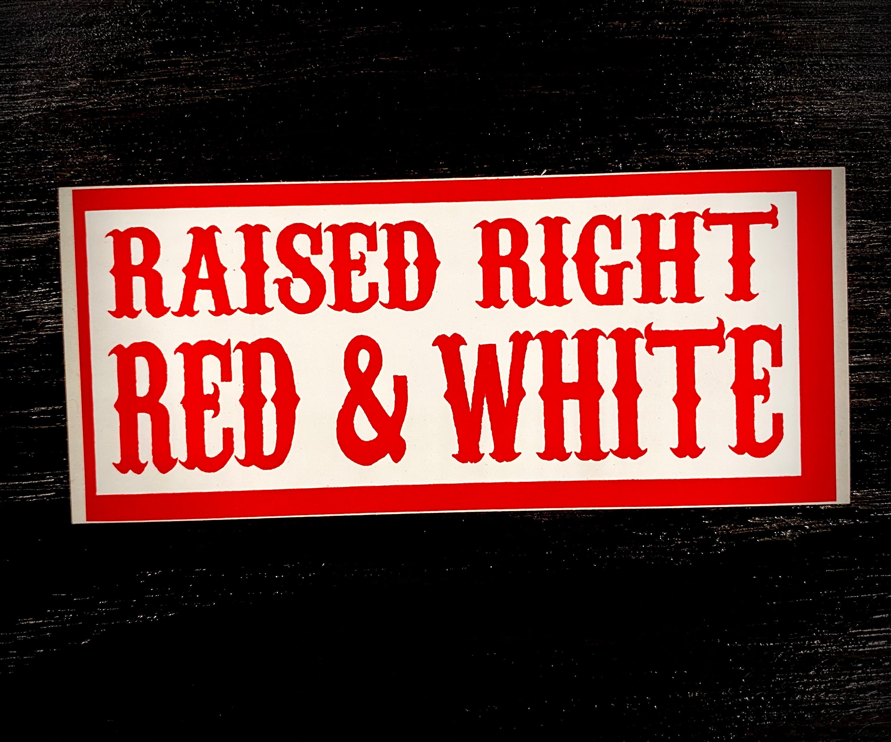 Raised right sticker #36 – RSIDE 81 Support Gear